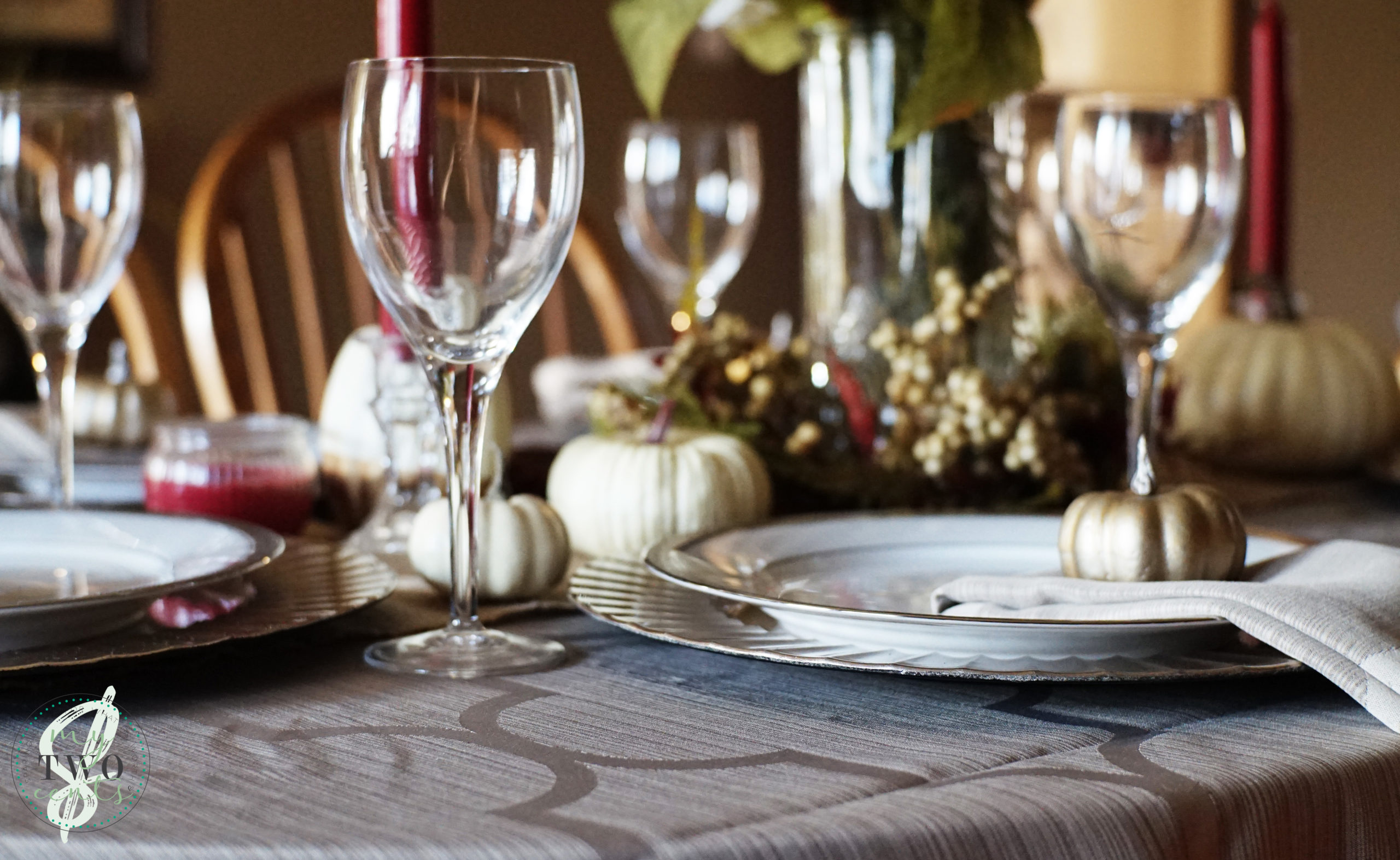 Let’s Look: Hosting Holiday Parties - Lisa's Two Cents